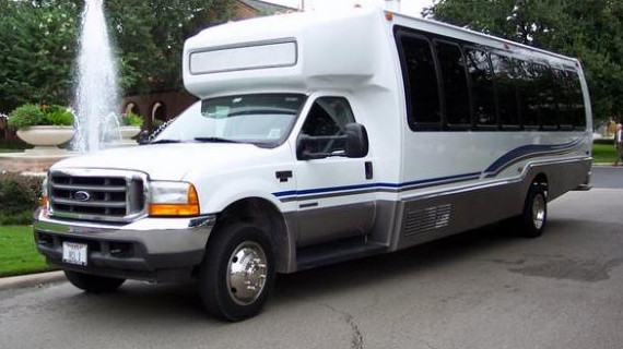 Royal Carriages Limousine | Rental Limo